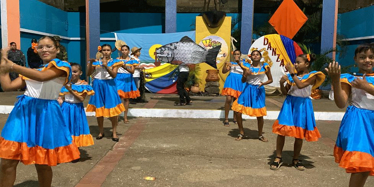 Con malecón rehabilitado celebraron la Feria del Coporo en Barrancas ...